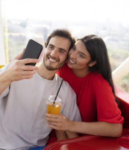 10 Exciting and Romantic Ways to Celebrate Your Anniversary ...